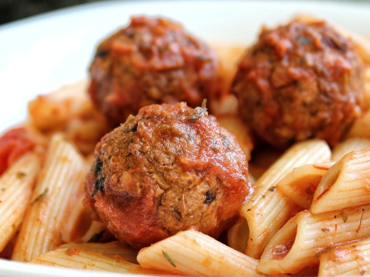 Vegan Lentil "Meatballs" - Plant Based And Broke