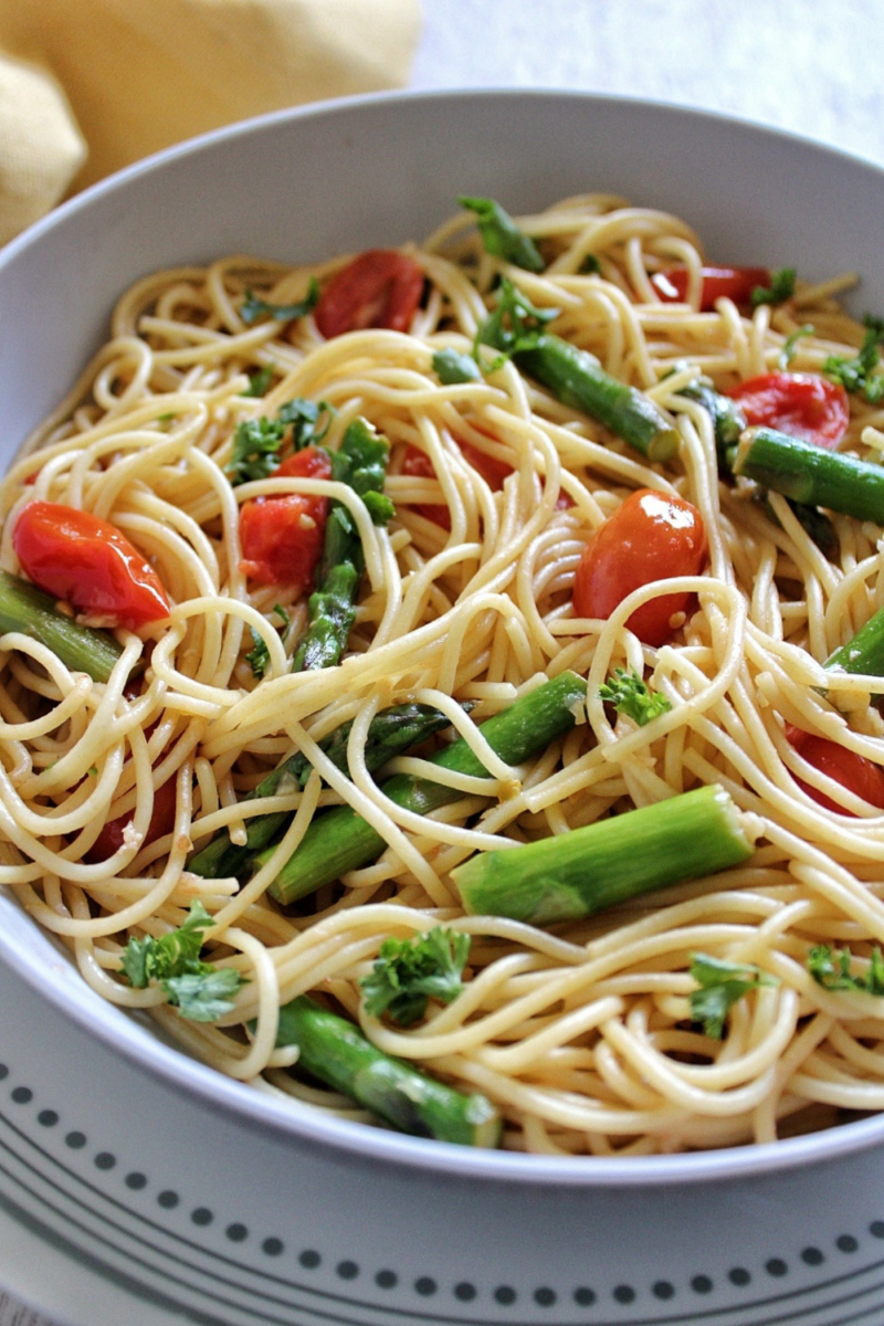 Spring Lemon Garlic Spaghetti With Asparagus - Plant Based And Broke