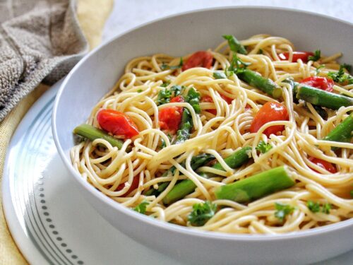 Spring Lemon Garlic Spaghetti With Asparagus - Plant Based And Broke
